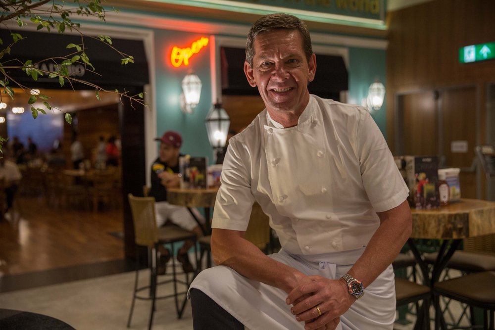 Web se revolta com declaração de Durski, dono do Madero